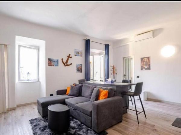 Como Lake Stay& Service - Como