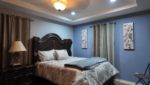 Spacious 4br 3baths Near Airport And La Plaza Mall - Nuevo Leon