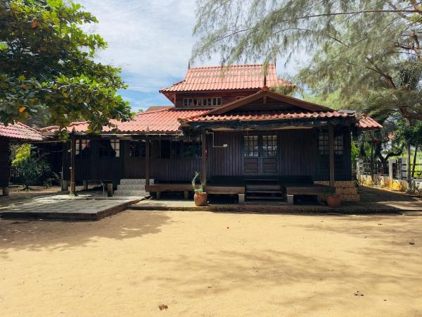 Rumah Aster,zaki's Residence, Marang Terengganu - Marang