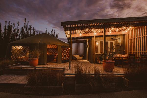 The Green Tent - Omaha River