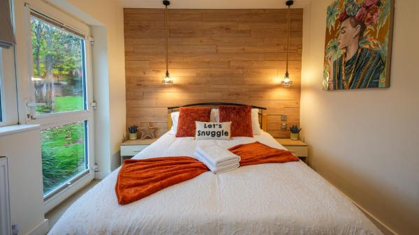 Big Studio With Garden Close To Town Train Hospital Long Booking Welcome - Eastbourne