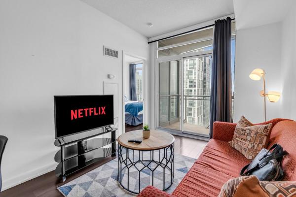 Elegant Downtown Toronto Suite - Lakeview & Free Parking - Mississauga