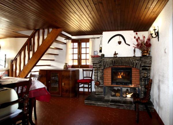 Charmant Appartement à Estavar De 70 M² - Err