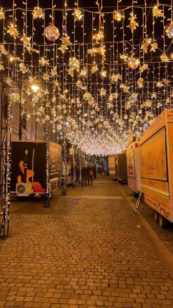 Azure Apartment - Craiova