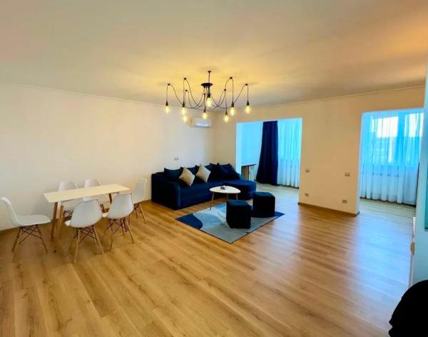 Modern Apartment In Yerevan By Republic Squer - Yerevan