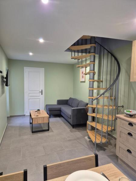 O Bel Haybois Dormant " Le Chevriard " - Ardennes