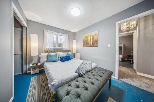 Blue Bayou Cozy In South Cleveland - Cleveland, OH