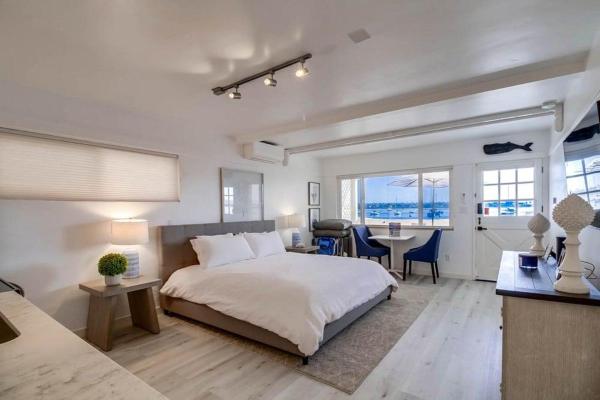 Bayside 2 - San Diego, CA