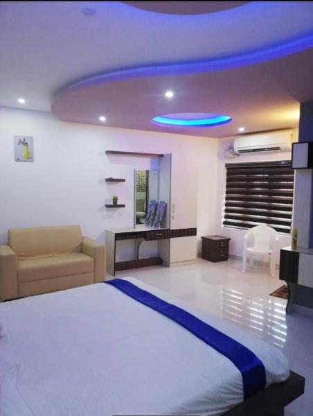 Crystal Tower - Alappuzha