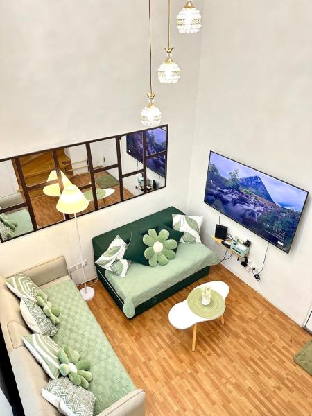 Hiyara Loft - Ga Tower 2, Beside Mrt Boni Station - Marikina