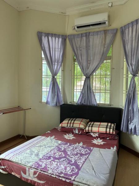 Roomstay Bintong - Kangar