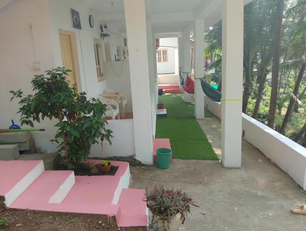 Naresh Holiday Home - Goa