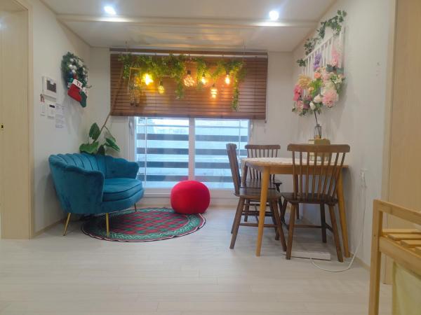 홍대 풀하우스!신축!무료주차!엘베 남들과다른 특별한공간 - Bucheon-si