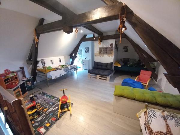 Maison Individuelle Le Royaume Sauvage Gîte - Indre