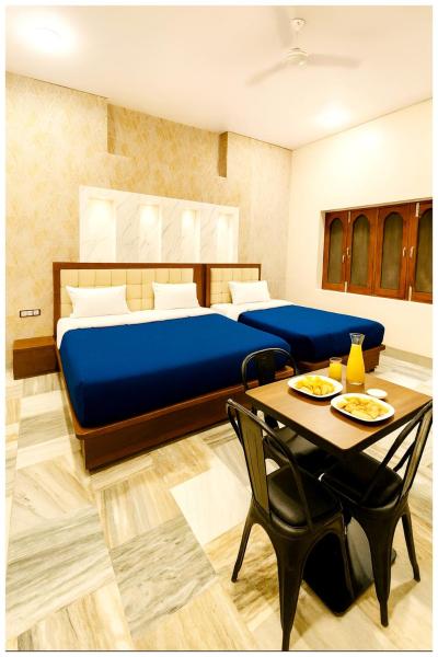 Hotel Vm Char Palace Dham Near Vishwanath Temple # Free Parking # Free Wifi - Best Premium Hotel - Varanasi