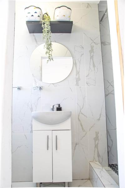 Sukoluhle Guest House - Cape Town