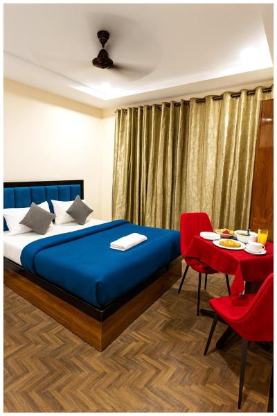 Hotel Rgh Palace Inn Near Vishwanath Temple # Fully Air Conditioning Luxuary Hotel - Varanasi