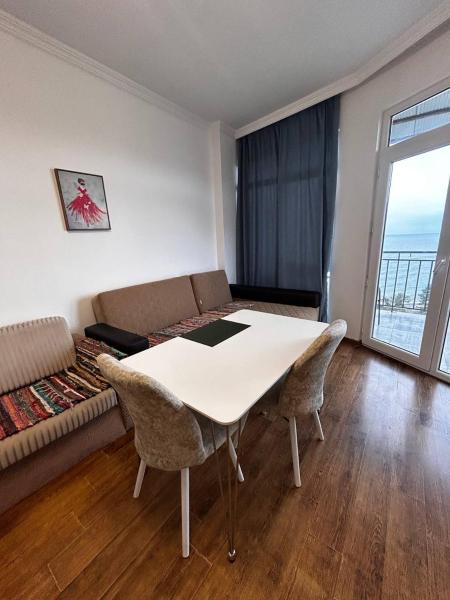 2-х комнатная квартира на берегу моря Колхида - Georgia