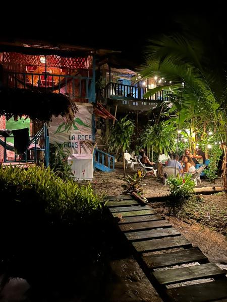 La Roca House - Bahía Solano