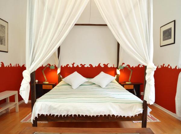 Epic Location - Düsseldorf