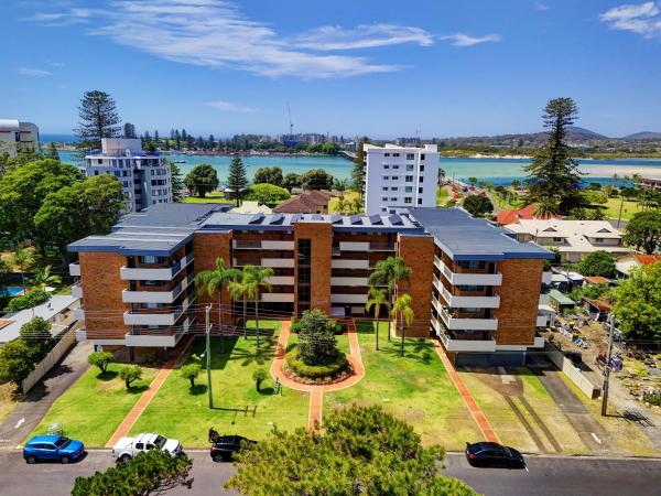 Amaroo 47 - Tuncurry