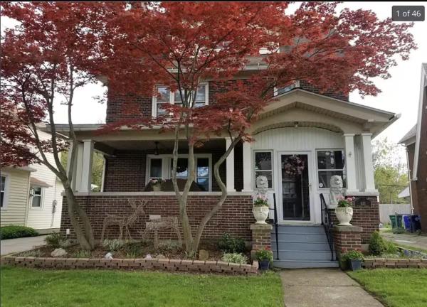 Spacious 6-bedroom House In Charming Niagara Falls With Ac - Seneca Niagara Resort & Casino