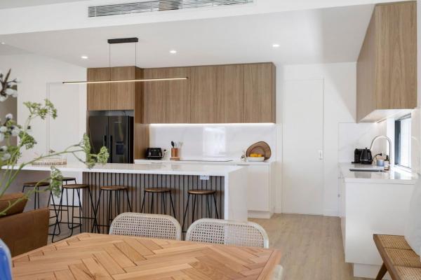 Peninsula Sea Breeze - Safety Beach