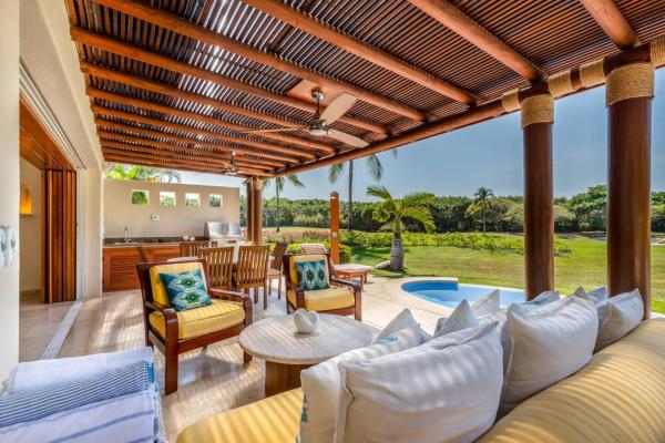 3 Bd Villa In Las Palmas Punta Mita Cook Golf-cart - Punta Mita