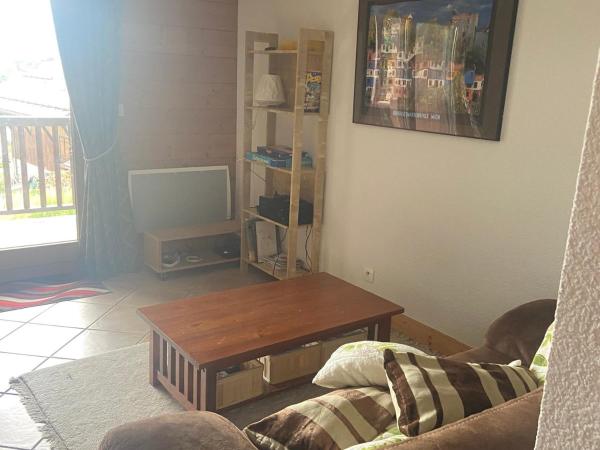 Appartement 3 Pièces, Praz De Lys, Balcon, Parking Couvert - Fr-1-815-51 - Taninges