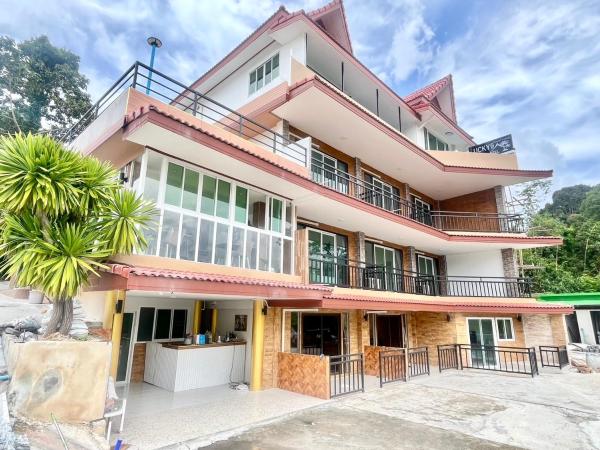 Lucky 9 Airport Hotel Phuket - Phuket district, Thailand