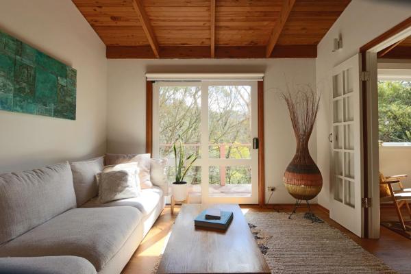 Mi Casa Su Casa - Leura