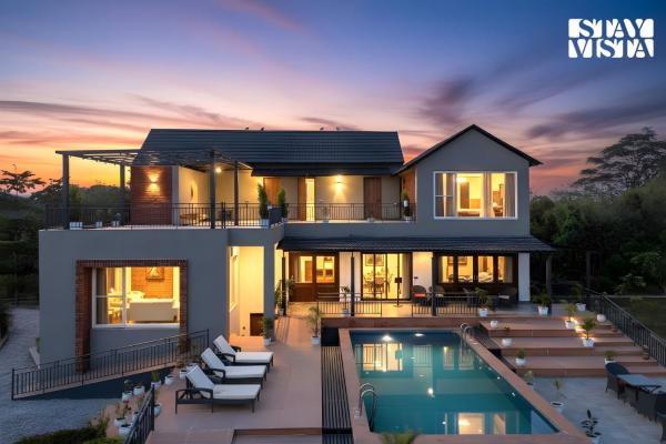 Stayvista At Villa Aera With Pool, Lawn - Himachal Pradesh