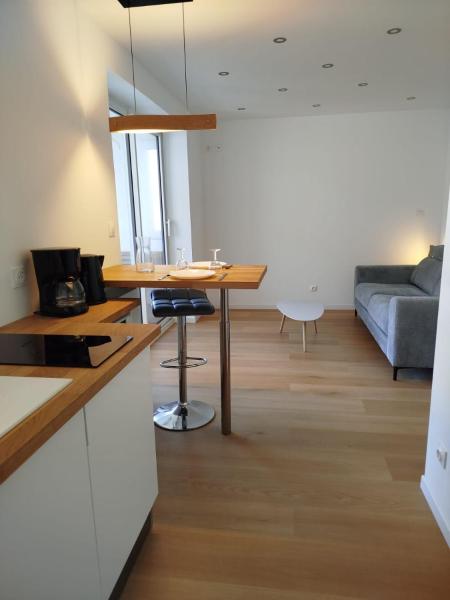 Grande Motte, Studio éLégant, Tout Confort Proche De La Mer Et Du Centre, Lumineux Avec Balcon - La Grande-Motte