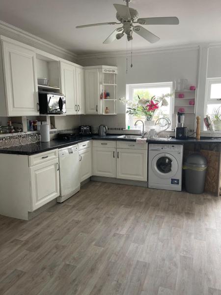 Premium 7 Bedroom House On Thingwall Road Ch613ub - Thurstaston Beach