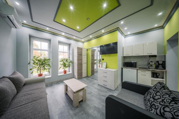 White House Apartman Miskolc, Green Room - Miszkolc