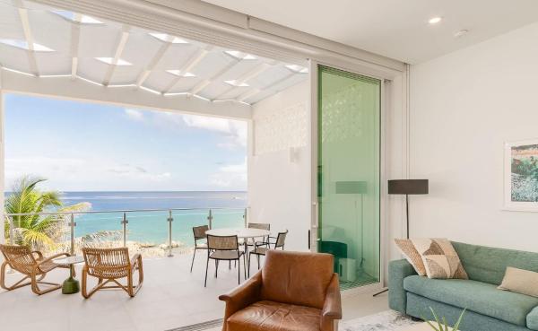 Sunset Point Vacation Luxury Oceanfront Condo West Bay - West Bay