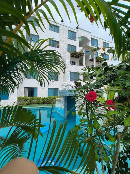 Apartamento Grande Enfrente Del Océano - Atacames