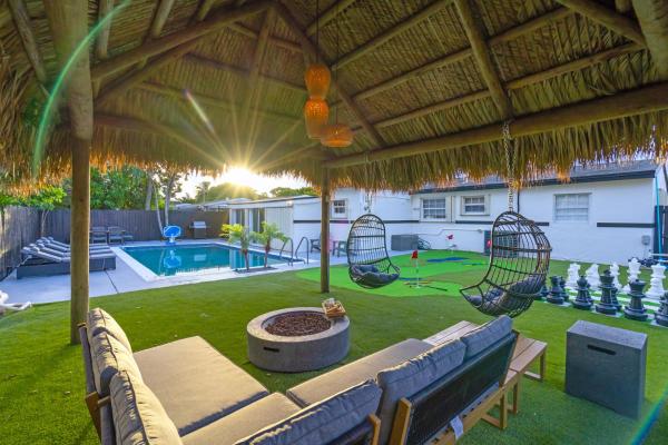 Cozy Miami Private Pool House W- Arcade Games, Bbq - Pembroke Pines, FL