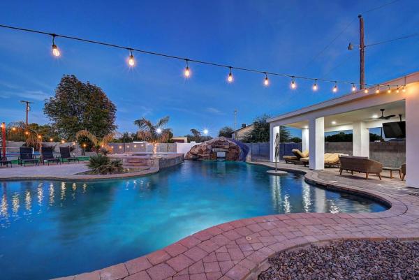 Scottsdalestays 12br Mansion-500k Pool-az Top 10. - Phoenix, AZ