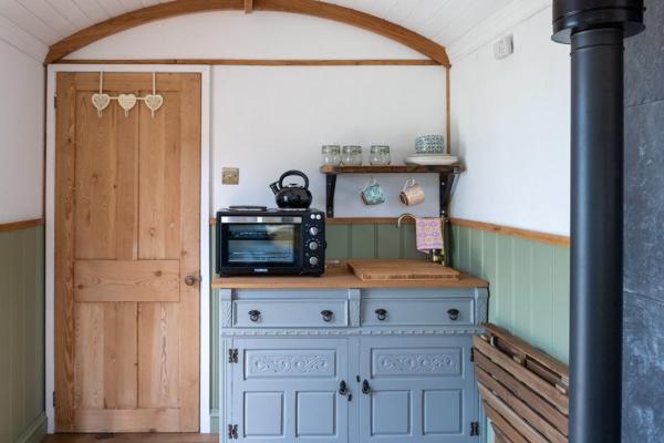 Shepherds Hut - Isle of Sheppey