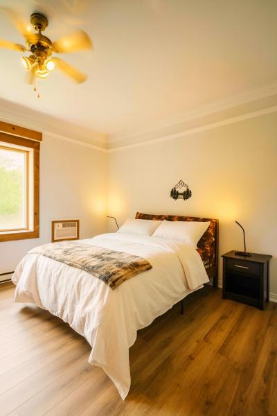 Varennes Grand Montreal Hotel - Repentigny