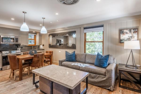 Cedar Crest - Sparrow Cottage 1 - Tahoma, CA