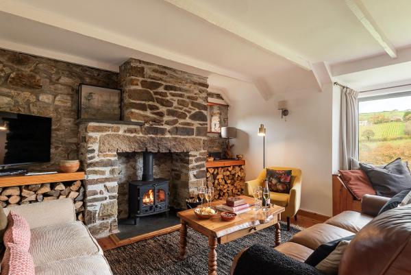 Riverside Barn On Private Wildlife Estate - Bodmin