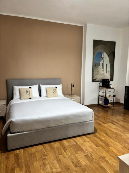 Lo Re City Rooms - Lecce