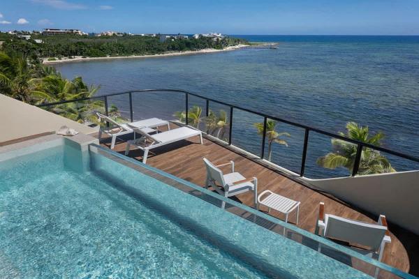 Beachfront 2br Condo, Private Pool & Tankah Bay - Tulum