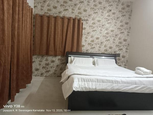 Sukriti Homestay - Davanagere