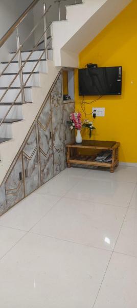 Sharvis Home Stay - 콜라푸르