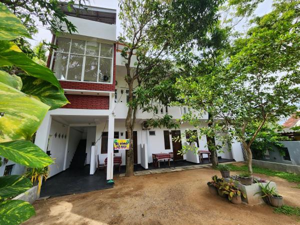 Okinrose Mirissa - Mirissa