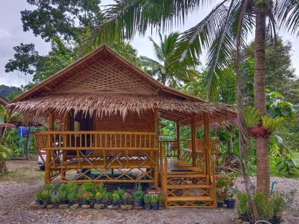 Paivana Khaosok Village - Khura Buri District