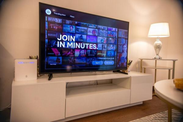 Deluxe Apartment - Maidstone